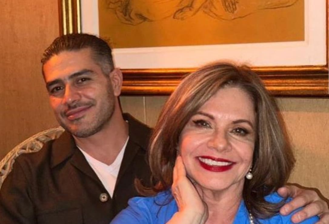 María Sorté comparte emotivas fotos con su hijo Omar García Harfuch