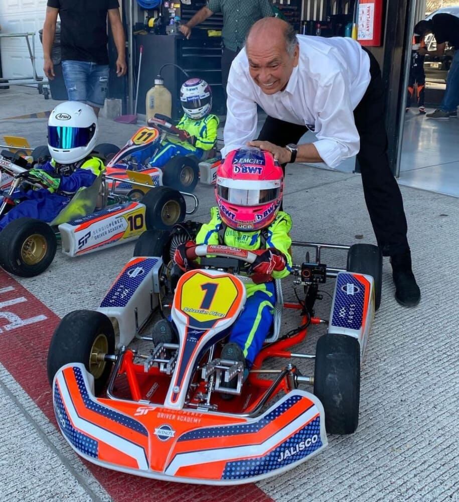 Antonio Pérez Garibay: "Ser abuelo es la excelencia de la vida"