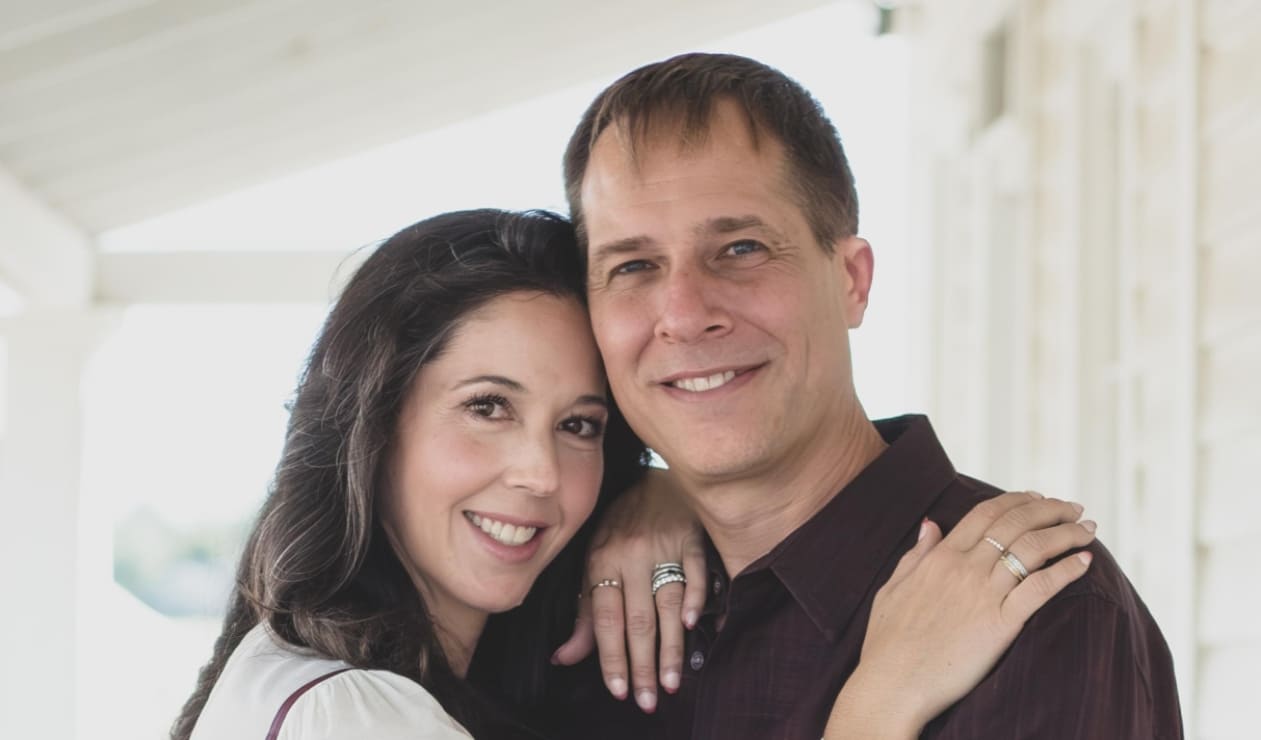 Giovanna Acha y Jordan Lindsey celebran el 14 de febrero más enamorados ...